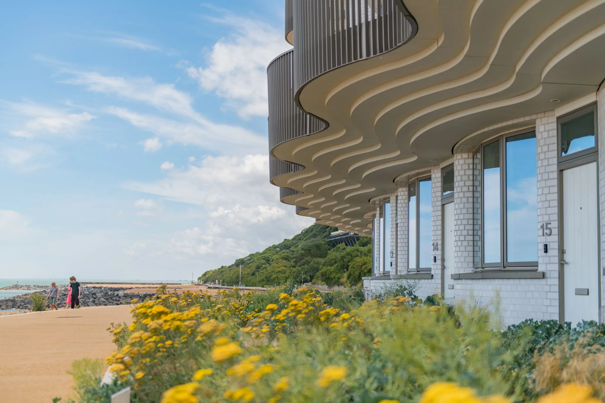 The View at Shoreline in Folkestone - Bloom Stays
