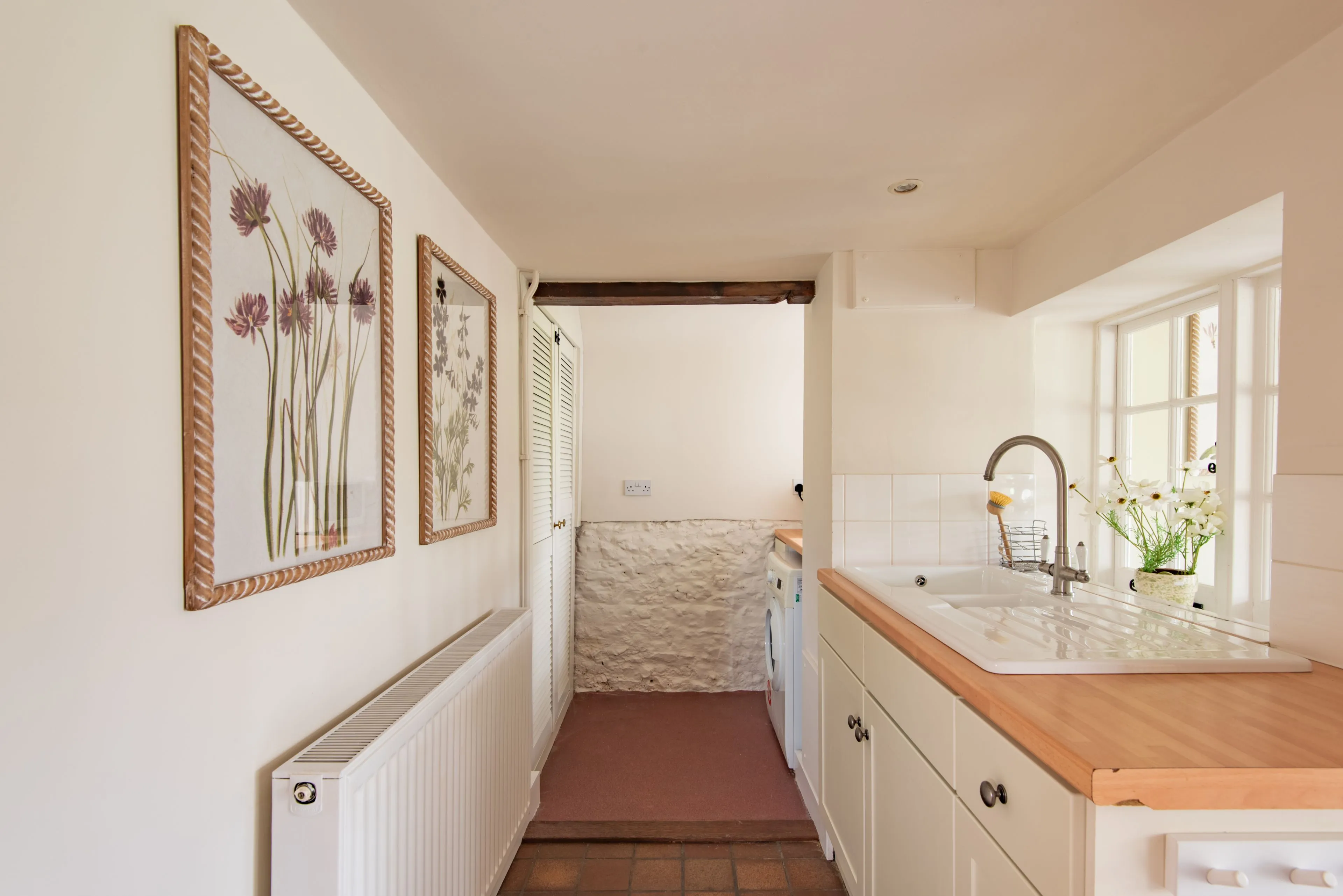Crow Cottage Holiday Home Eastling - Kent - Bloom Stays