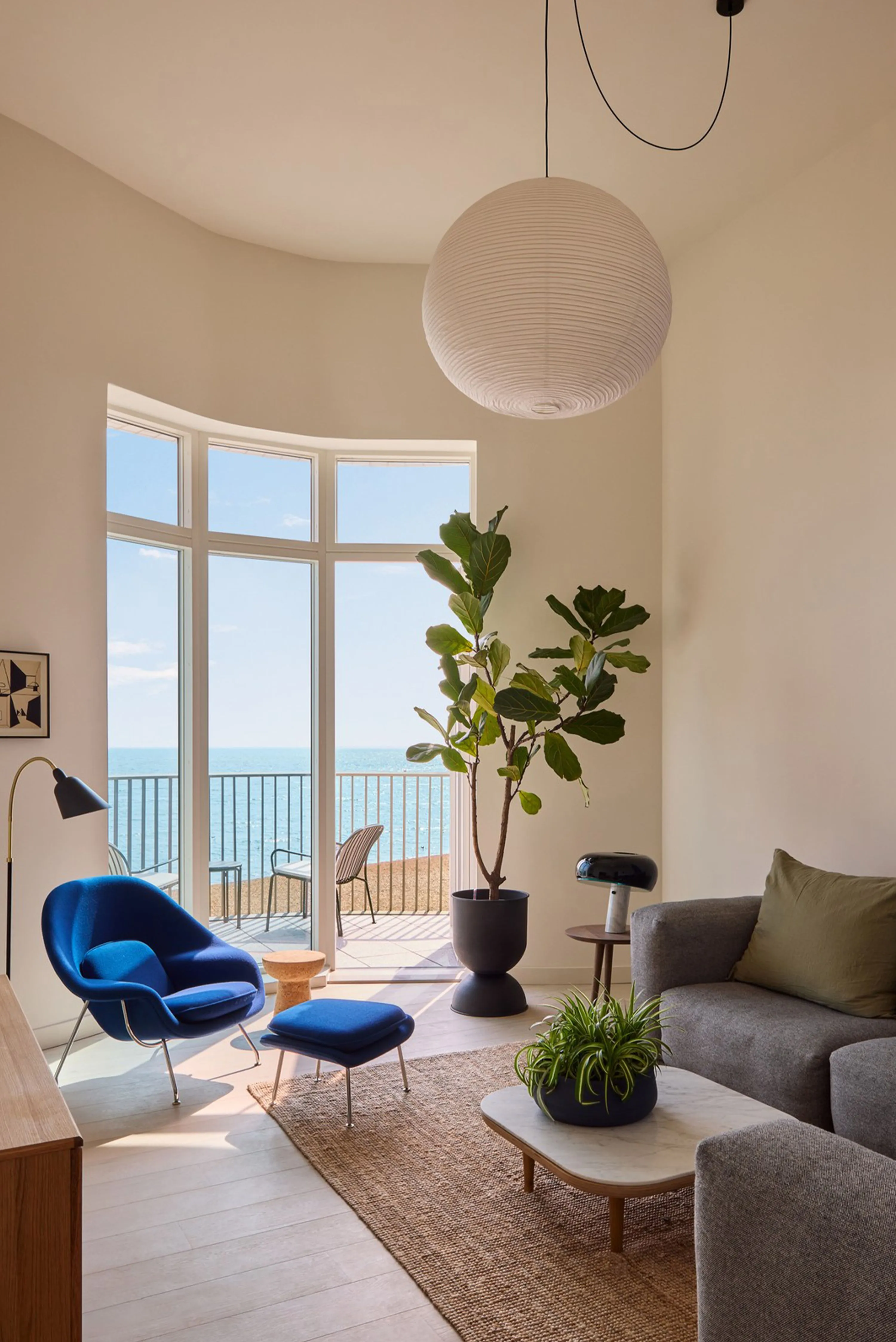 The View at Shoreline in Folkestone - Bloom Stays